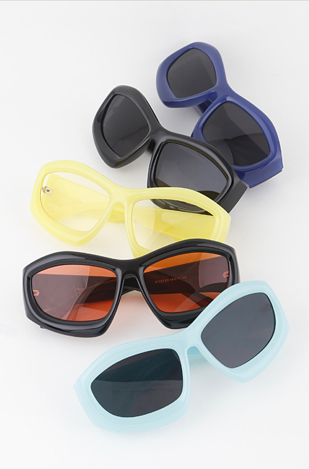 www.allureeyewear.store – Allure Eyewear